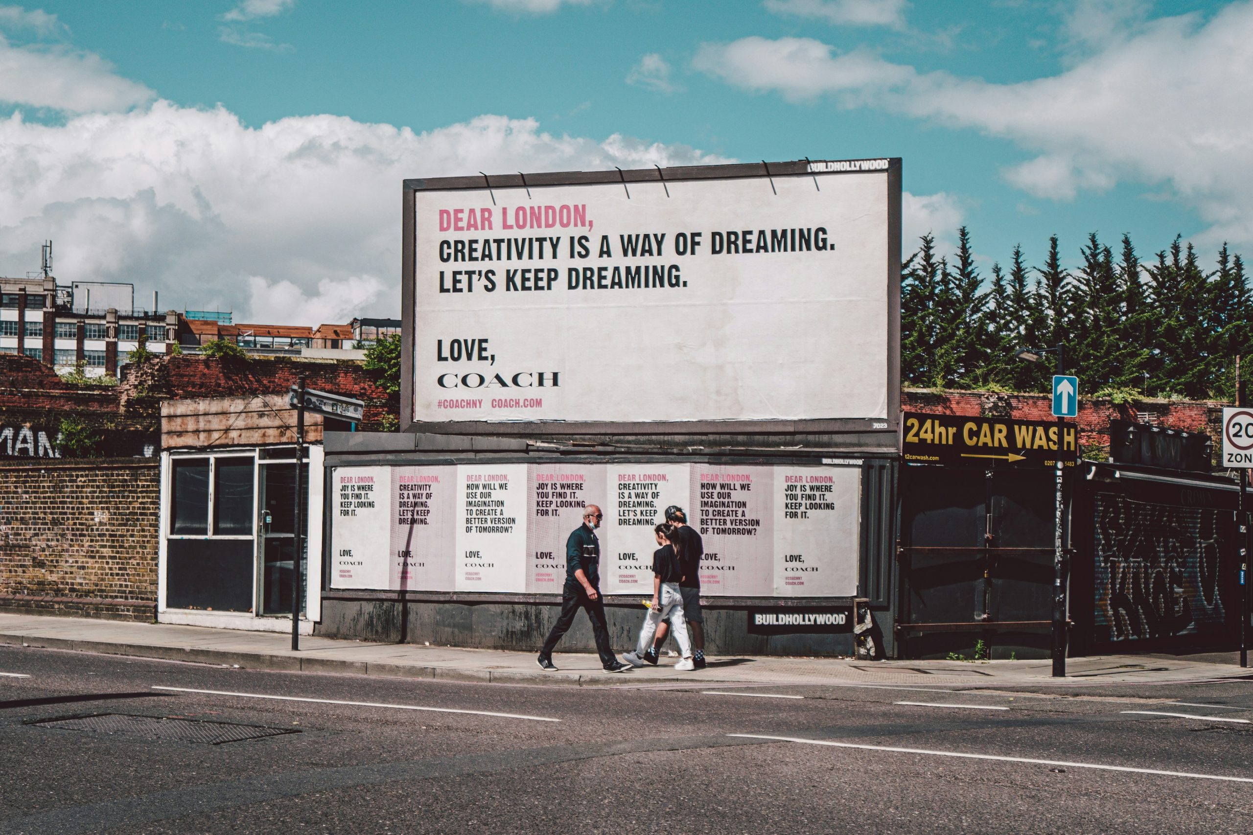 How Do You Really Know If Your OOH Ads Work? - GLADTOBE
